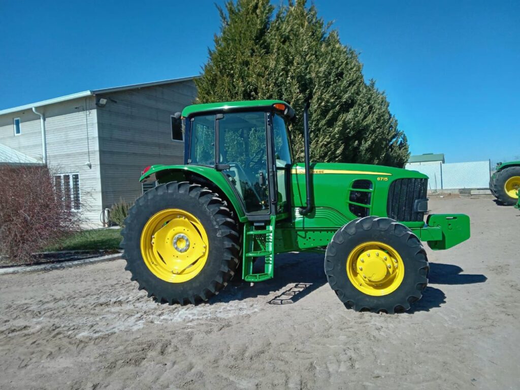John Deere 6715 – AHL Tractores